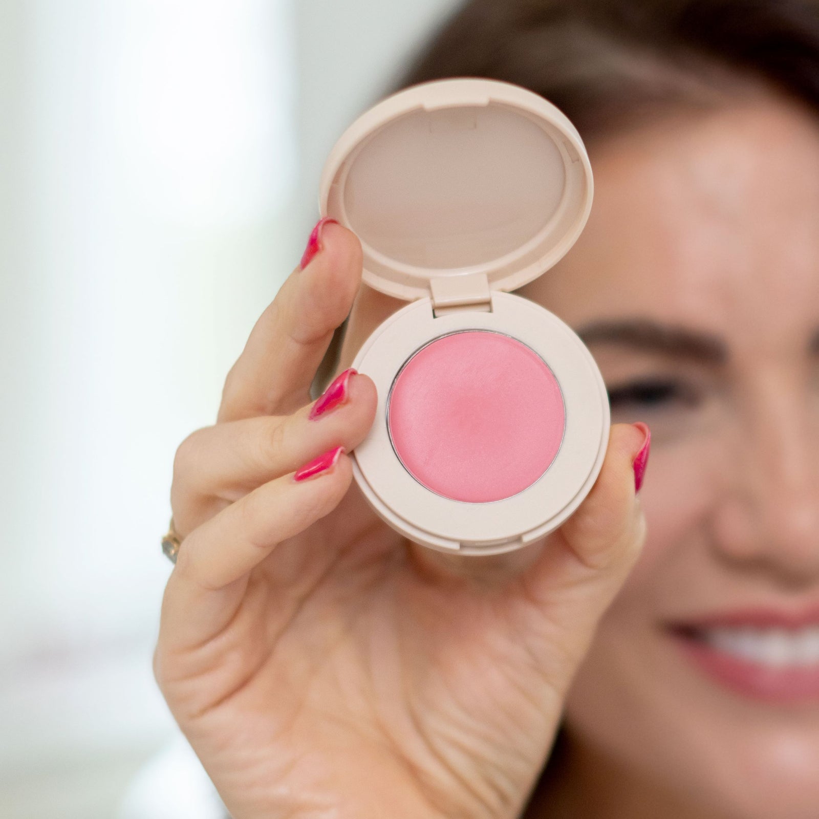 About Us – Cheekbone Beauty